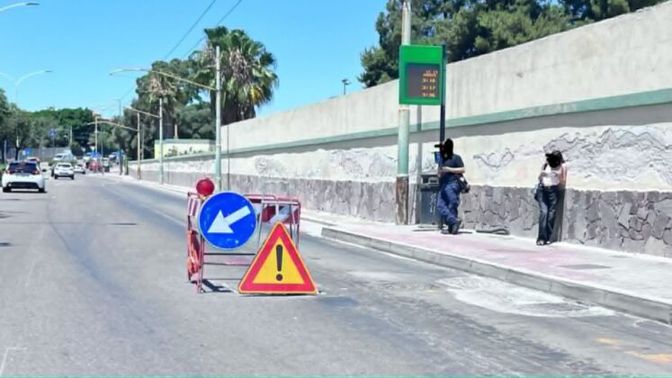 Cagliari, pericolosa transenna in viale Campioni d'Italia | Loi (FdI ...